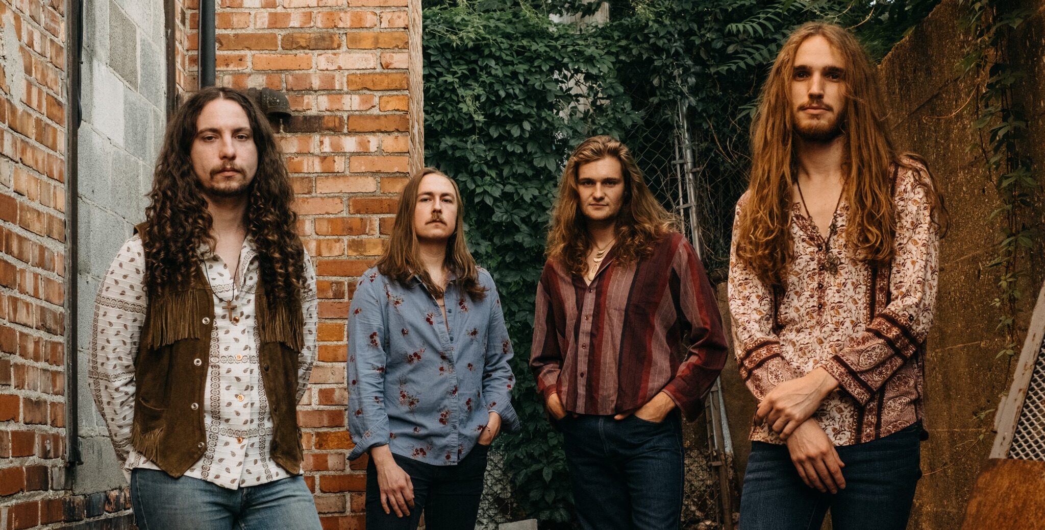 Look Who's Talking: The Band Feel - Columbus Calling